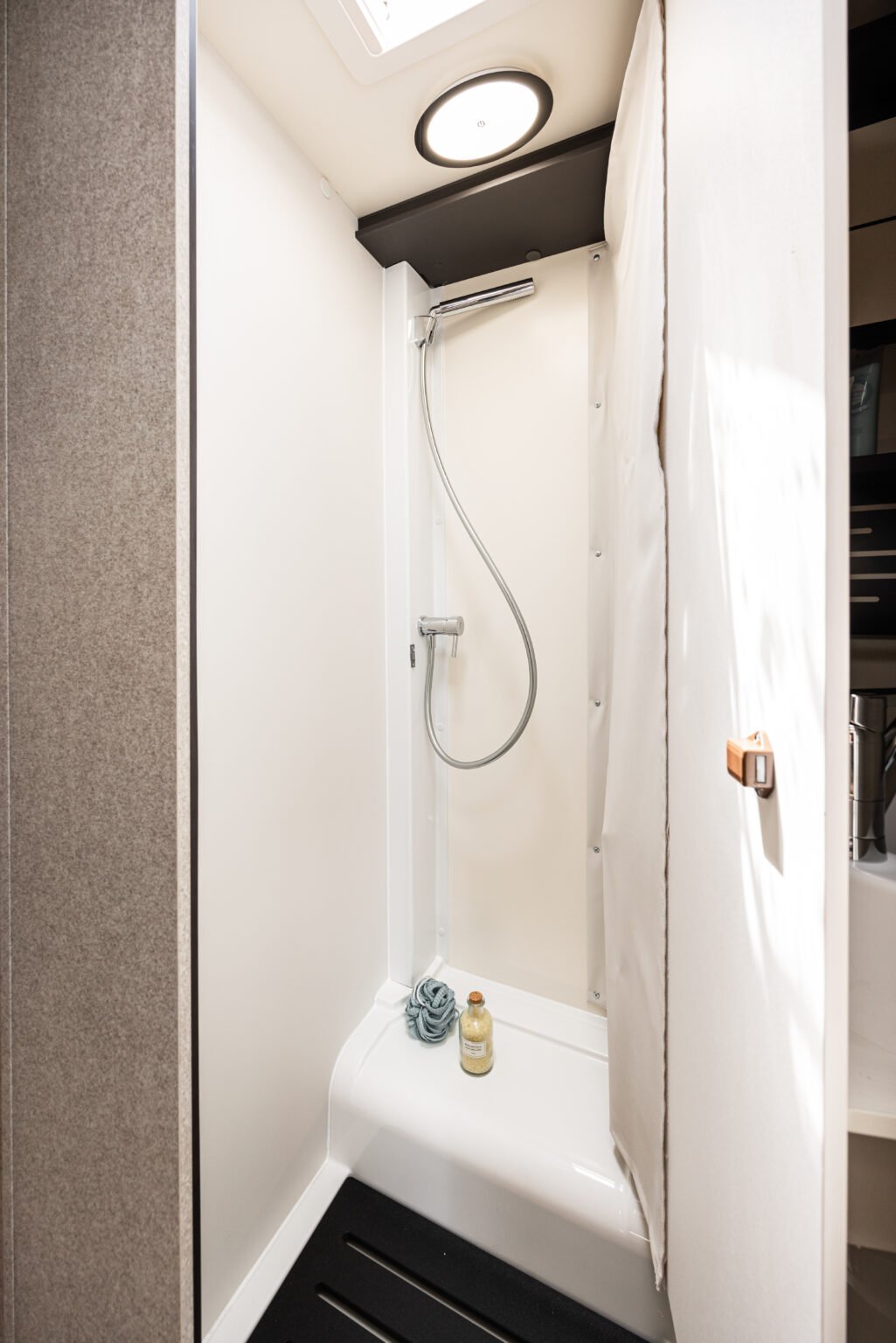 MC4 Slim 339 - McLouis GLOBAL